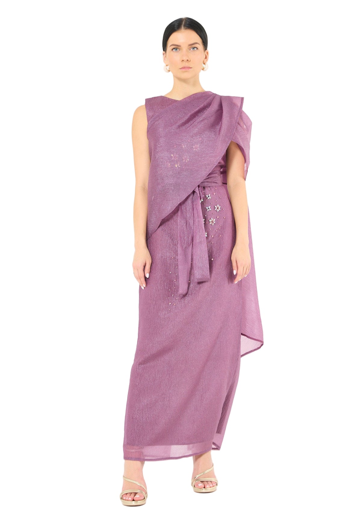 AMRI - Affordable & fashionable pieces inspired from runways!